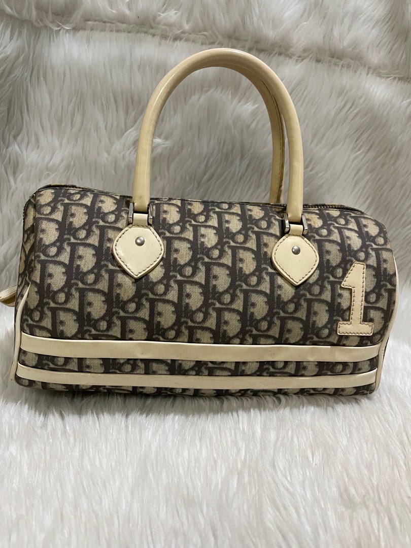 Christian Dior Authentic, Women's Fashion, Bags & Wallets, Shoulder ...