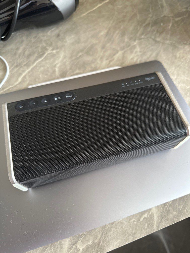 Creative iroar go, Audio, Soundbars, Speakers & Amplifiers on Carousell