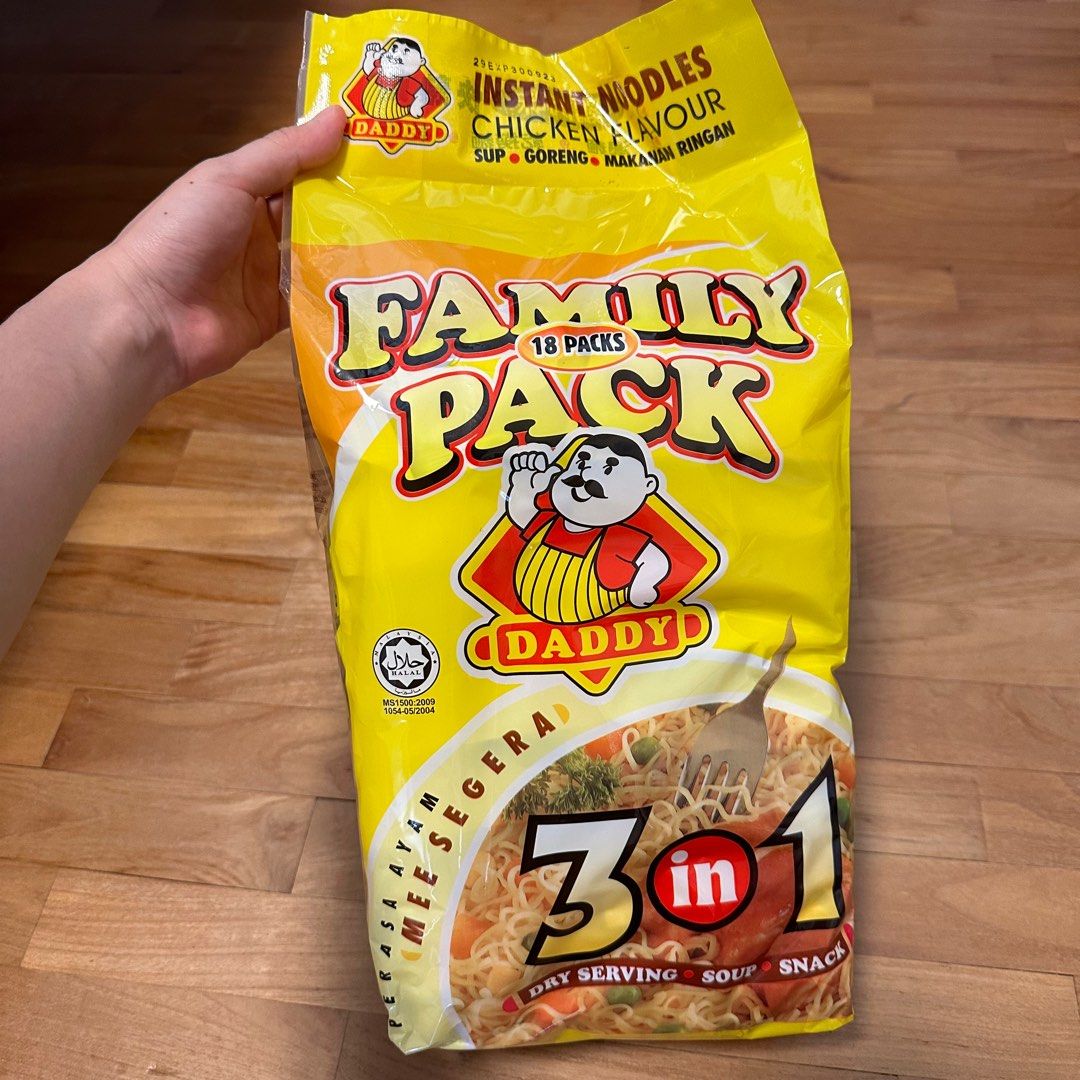 Daddy mee sarawak brand, Food & Drinks, Rice & Noodles on Carousell
