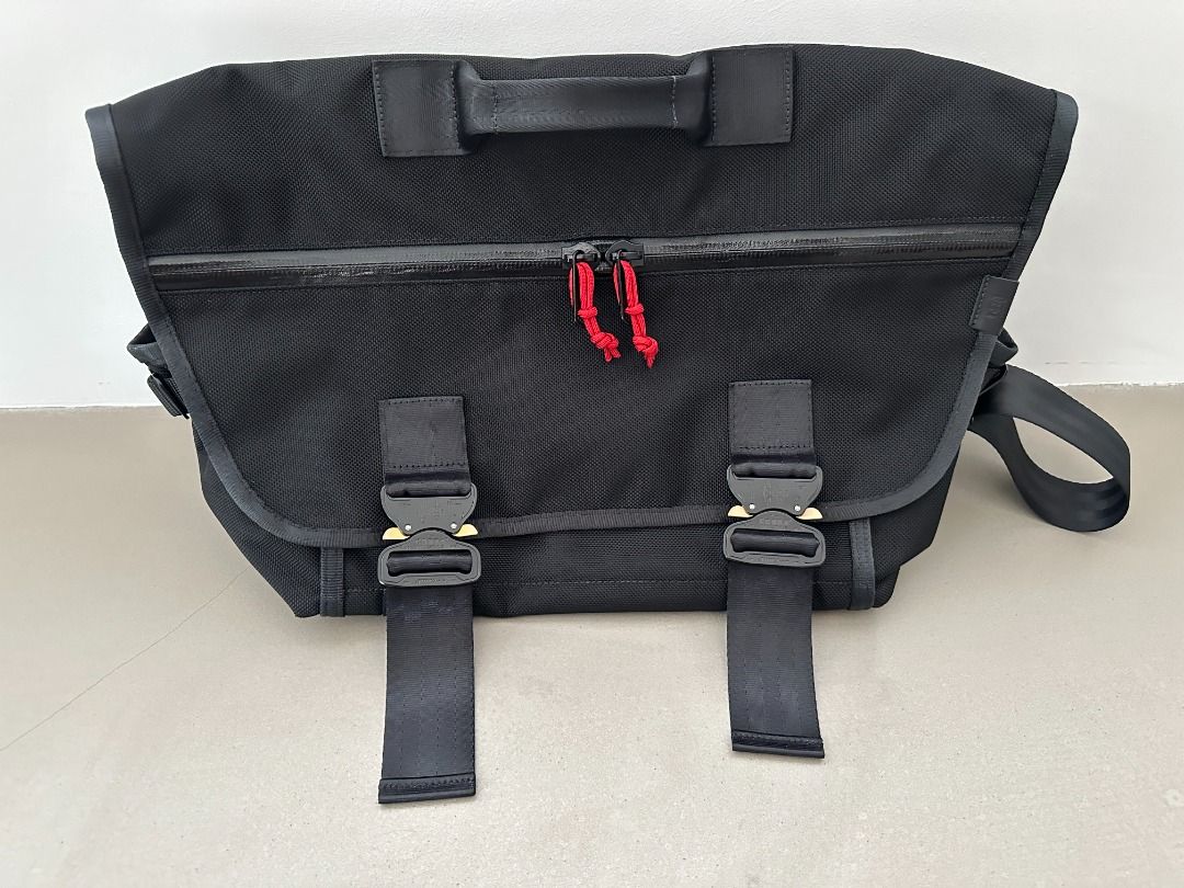 Defy Recon Mashup 2.0 Messenger Bag | Ballistic Nylon, Men's Fashion ...