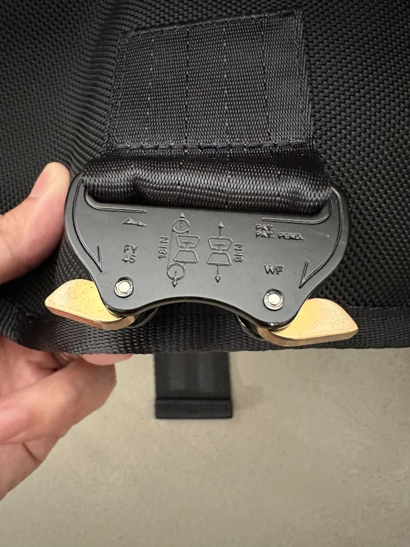 Defy Recon Mashup 2.0 Messenger Bag | Ballistic Nylon, Men's Fashion ...