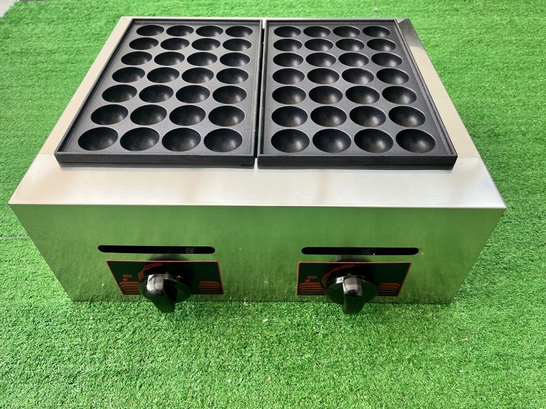 Gas Takoyaki Machine GH767, Furniture & Home Living, Kitchenware ...