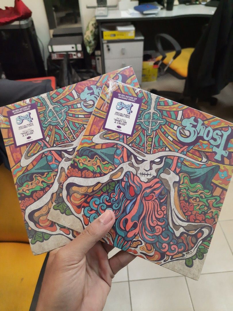 Ghost - Seven Inches of Satanic Panic Limited Edition Purple 7", Hobbies & Toys, Music & Media ...