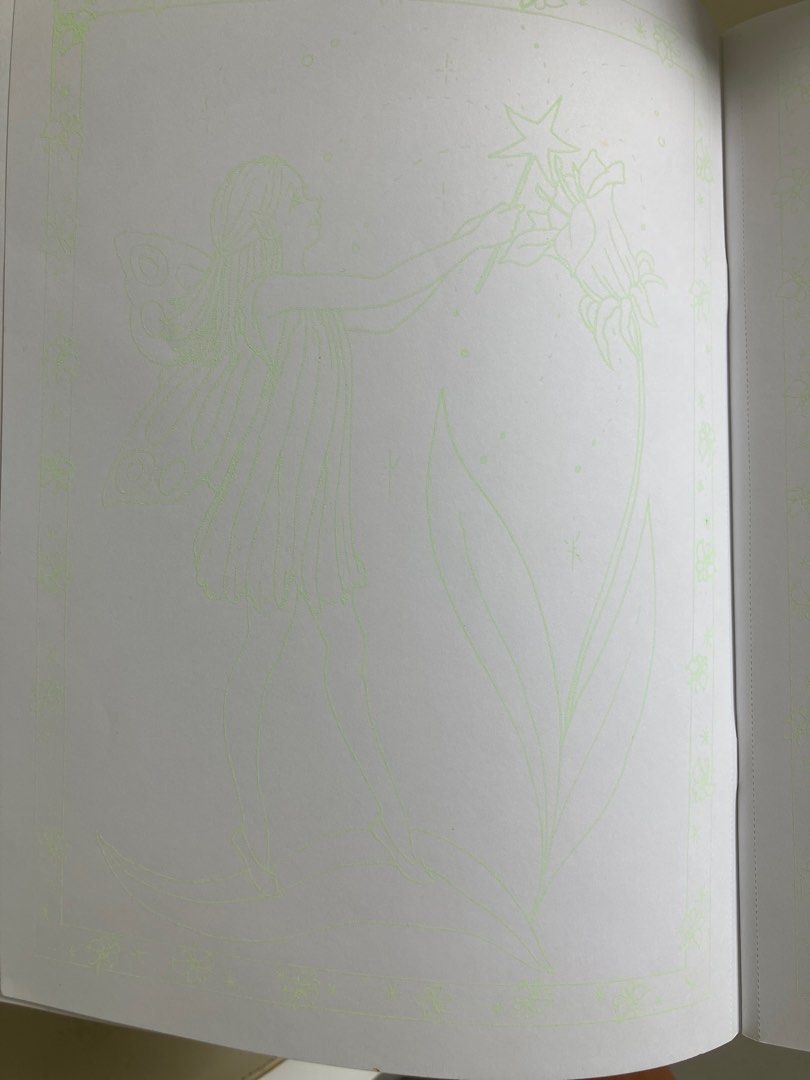 Glow in the dark colouring /coloring book with two sets of Color ...