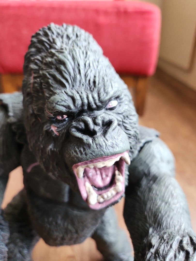 Giant Godzilla v King Kong, Hobbies & Toys, Toys & Games on Carousell