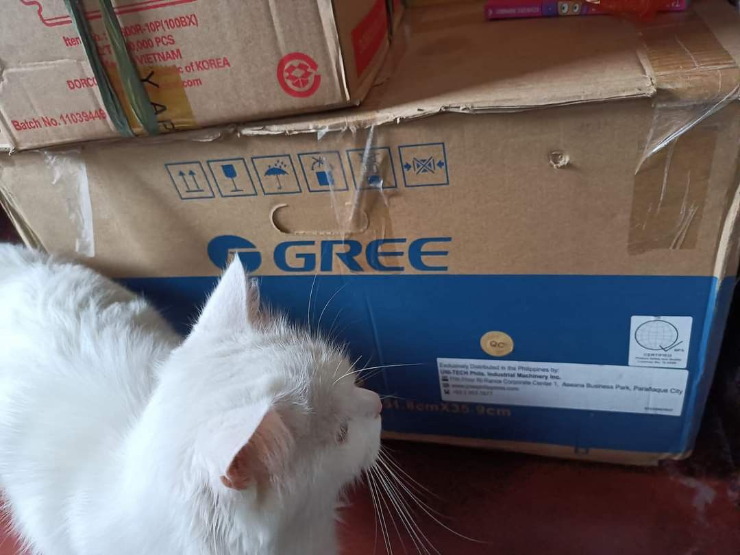 Gree Window-type Aircon, TV & Home Appliances, Air Conditioning and ...