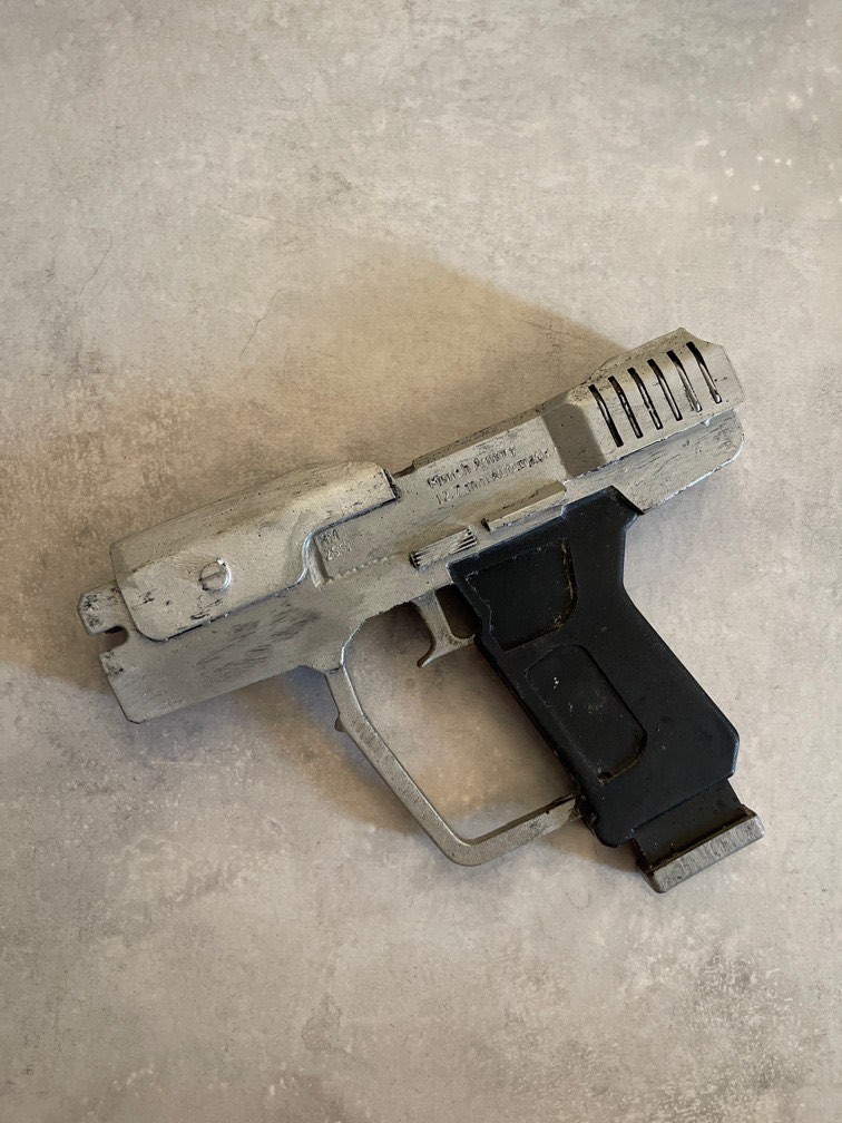 Halo Magnum Pistol Toy Gun, Hobbies & Toys, Toys & Games on Carousell