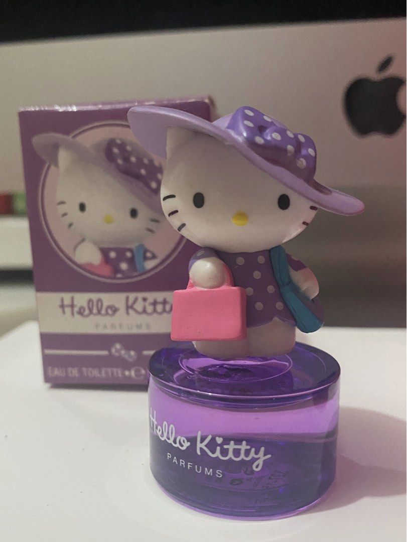 Hello kitty perfume set., 美容＆化妝品, 健康及美容 - 香水＆香體噴霧 - Carousell