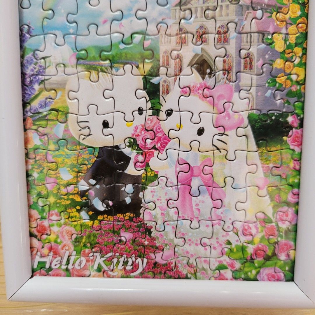 Hello kitty Photo puzzel Frame( sanrio), Hobbies & Toys, Stationery ...
