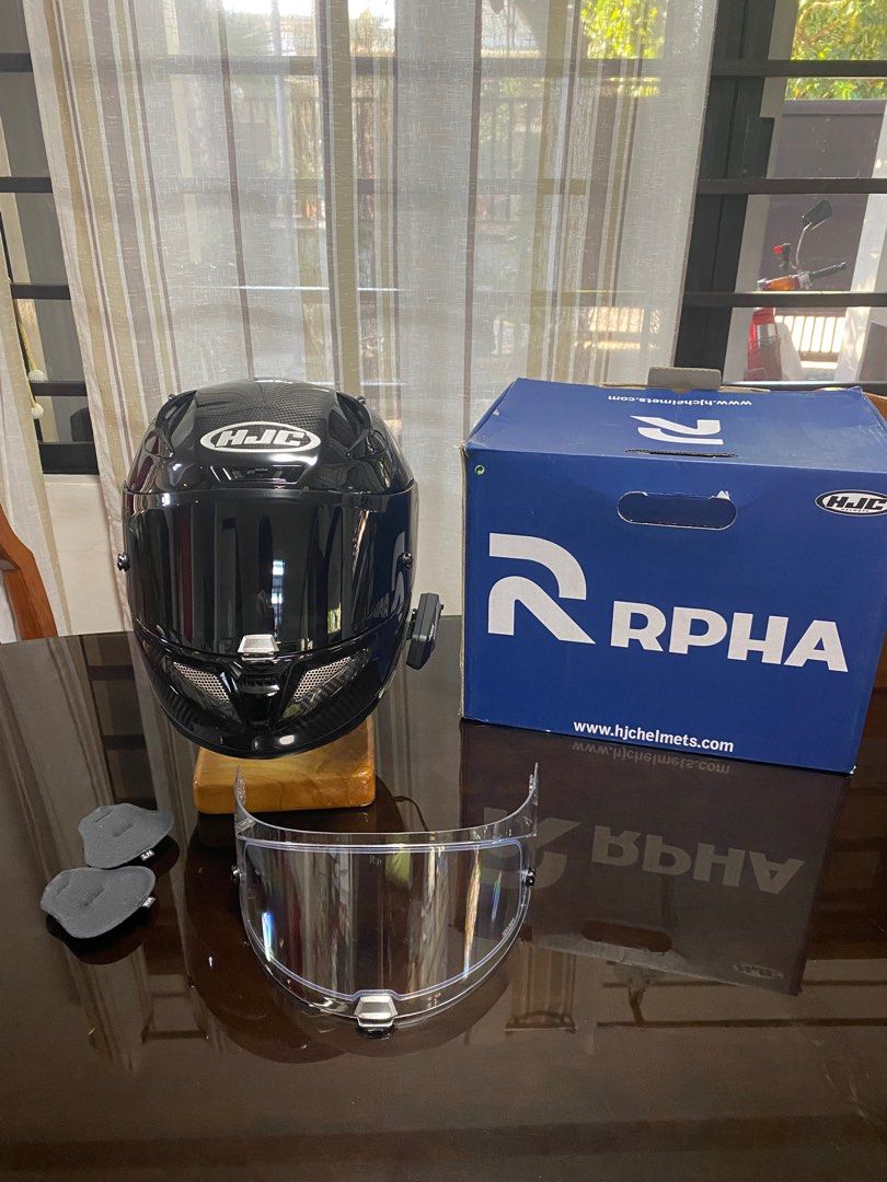 HJC RPHA 11 Carbon XL, Motorbikes, Motorbike Parts & Accessories ...