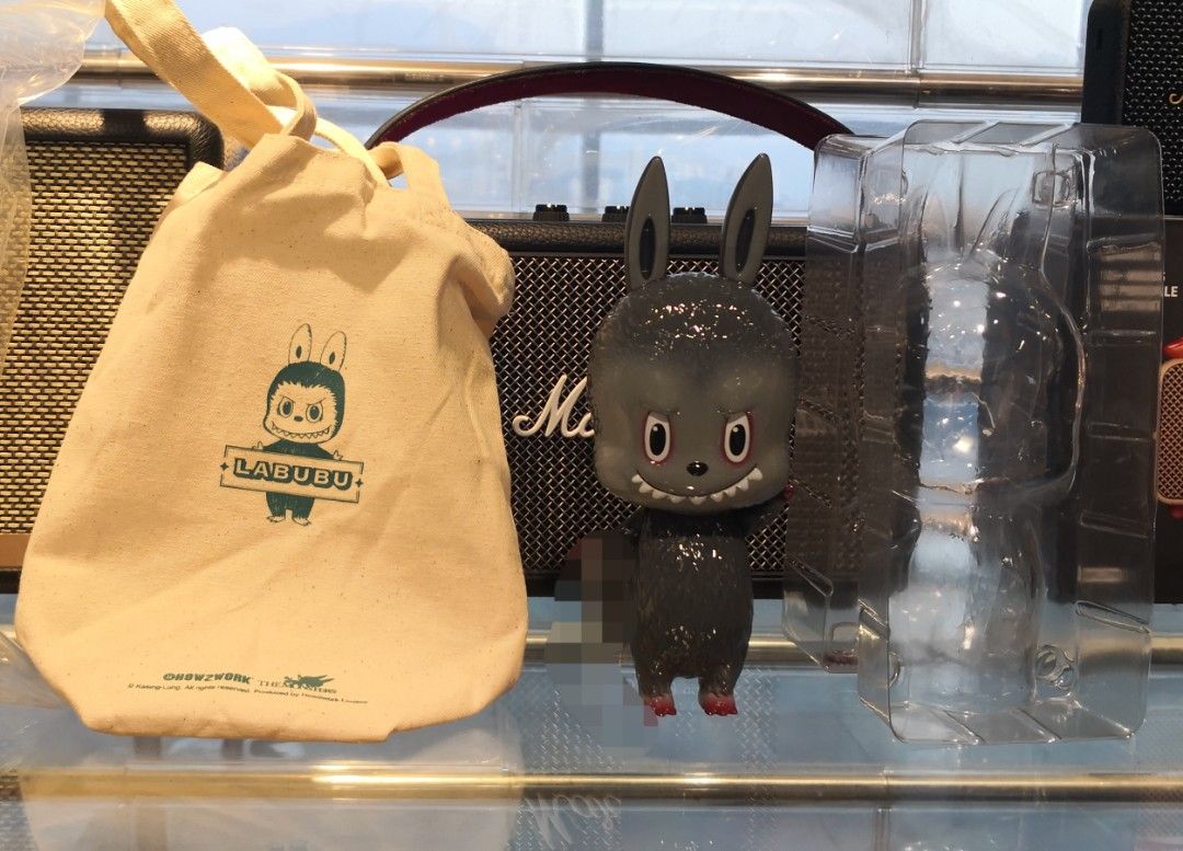 How2work Labubu original Version 3 + Zimomo Tis, 興趣及遊戲, 玩具 & 遊戲類 ...