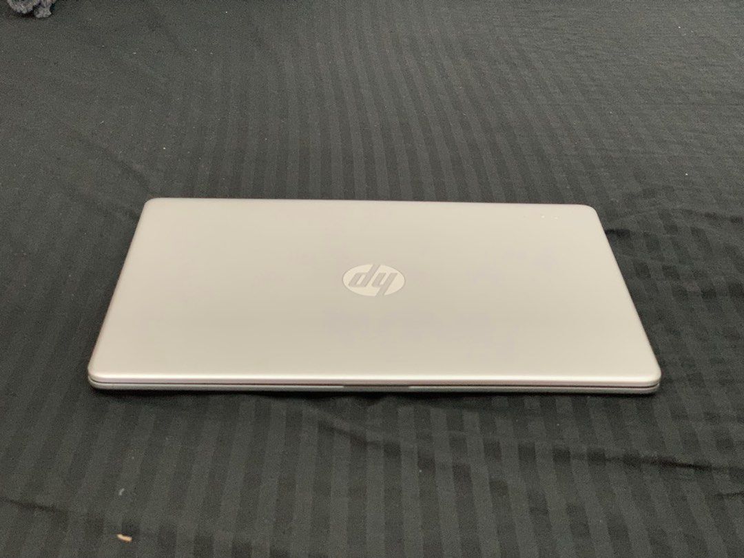 HP I7 10th Gen 16Gbram 256Gb ssd (8CPU s) 8Gb intel iris (R) Plus ...