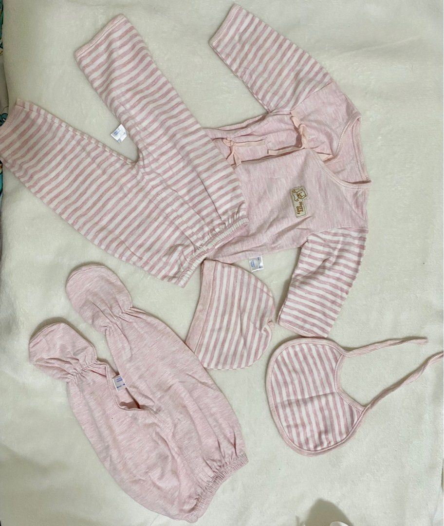 Infant baru baruan, Babies & Kids, Babies & Kids Fashion on Carousell
