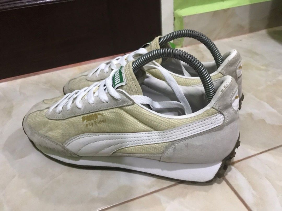 Kasut Puma Easy Rider 7.5uk RM75, Men's Fashion, Footwear, Sneakers on ...