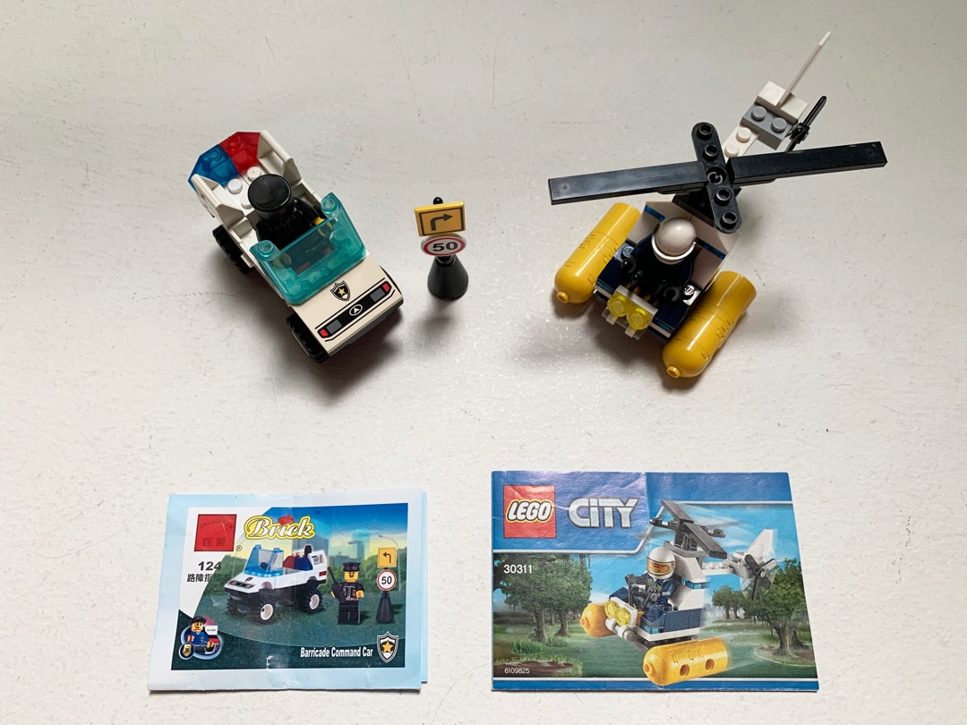 LEGO City: Swamp Police Helicopter Set 30311, Hobbies & Toys, Toys ...