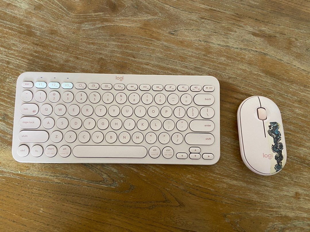 Logitech Rosy Pink Bluetooth Keyboard set, 電腦＆科技, 電腦周邊及配件, 電腦鍵盤及相關產品 ...