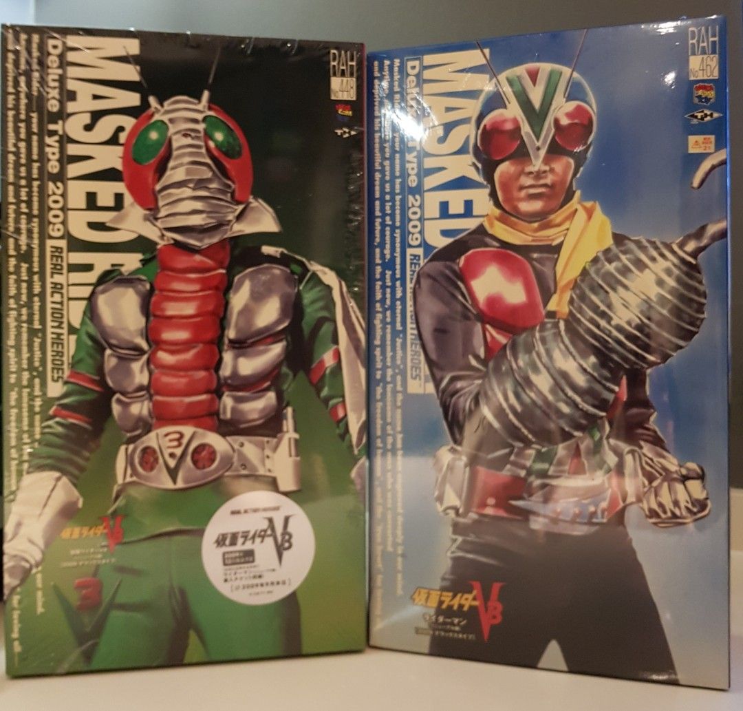 Medicom 1/6 RAH Kamen/Masked Riders Stronger, Tackle & Charge up form ...