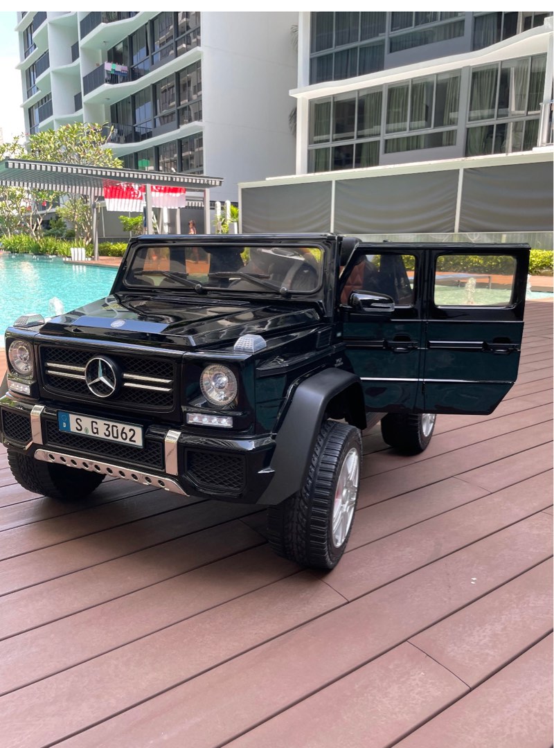 Mercedes Toy Car, Hobbies & Toys, Toys & Games on Carousell