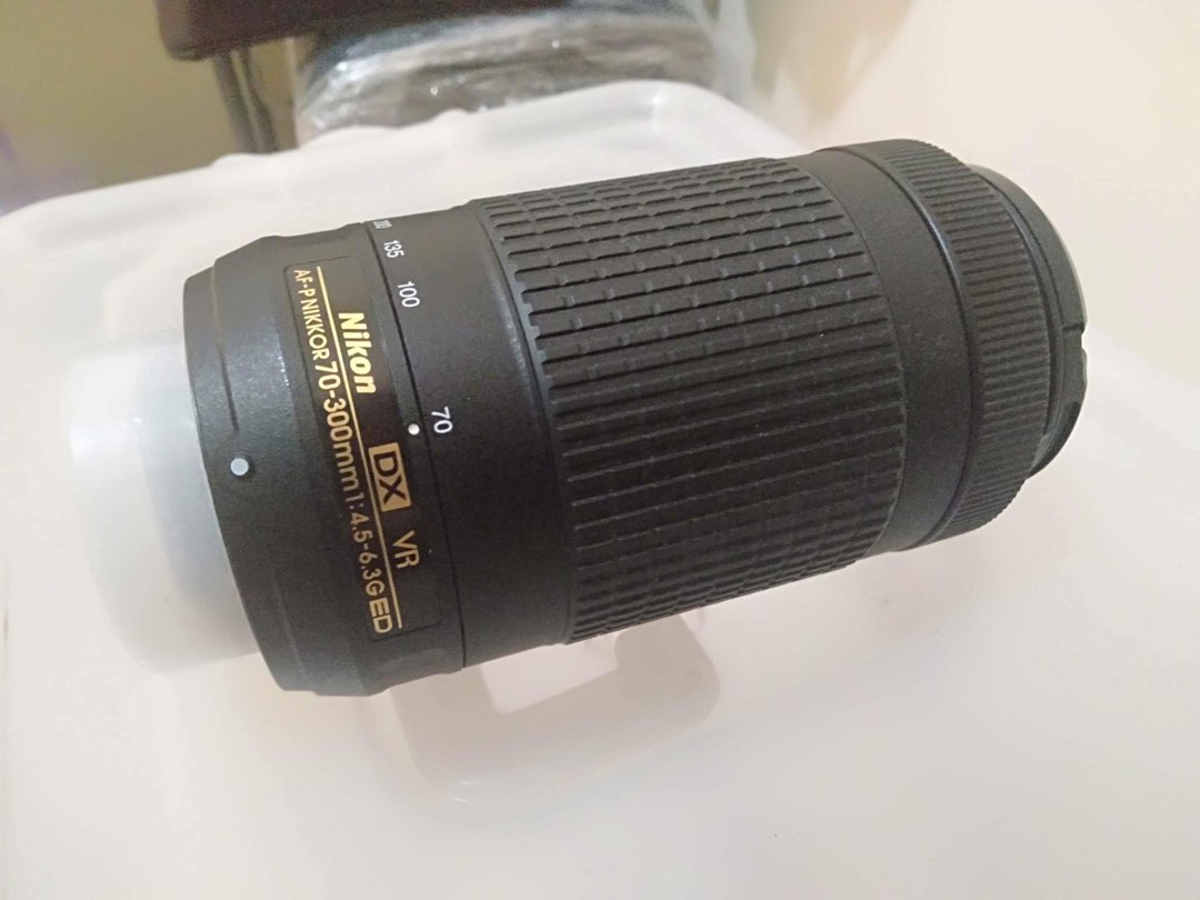 Nikon 70-300mm 4.5-6.3G ED VR, Photography, Lens & Kits on Carousell