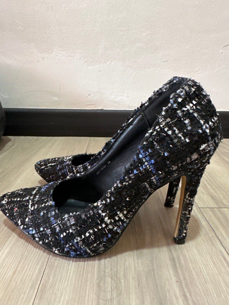 NOSE Blue Black, Women's Fashion, Footwear, Heels on Carousell