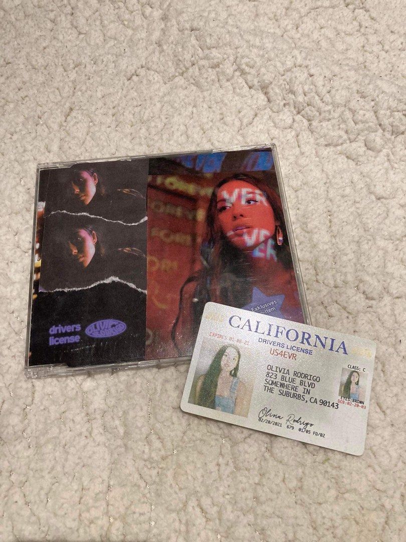 Olivia Rodrigo drivers license limited edition single cd, Hobbies ...