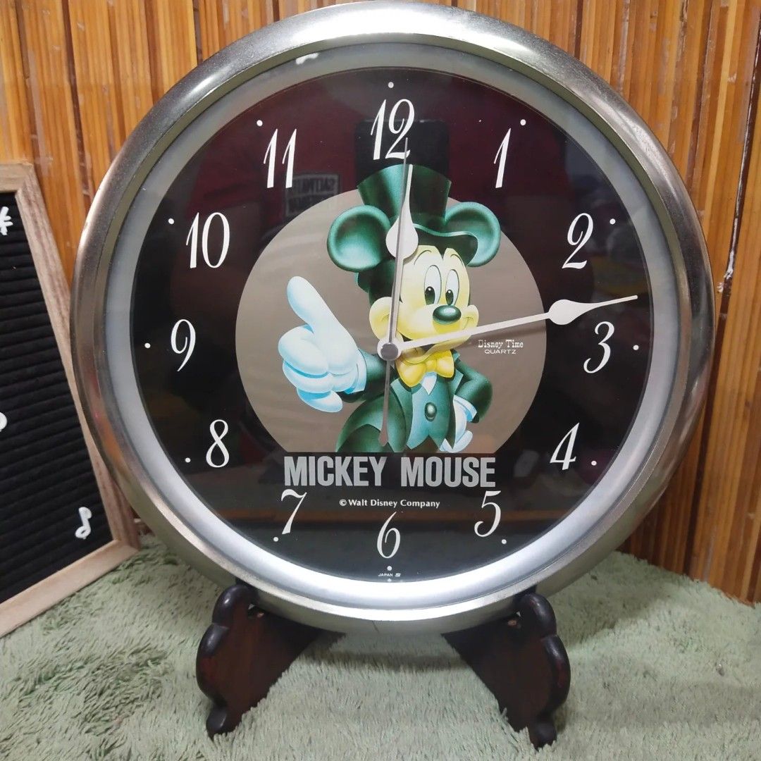 Original Mickey Mouse Wall Clock, Furniture & Home Living, Home Decor ...