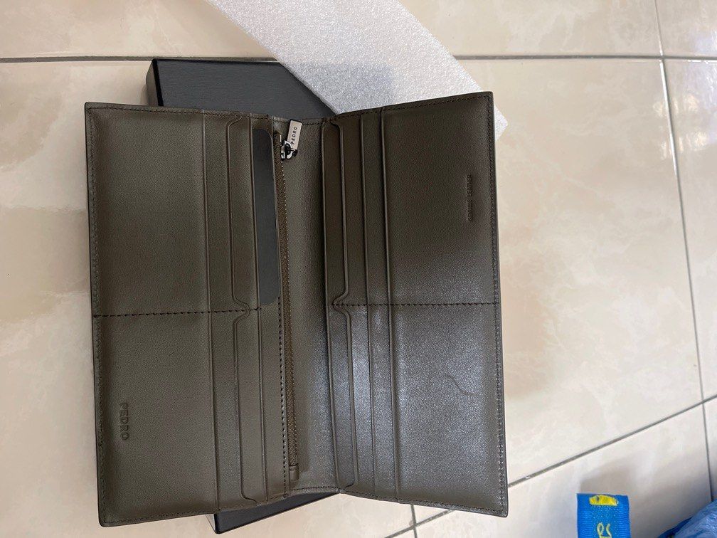 Pedro wallet, Men's Fashion, Watches & Accessories, Wallets & Card ...