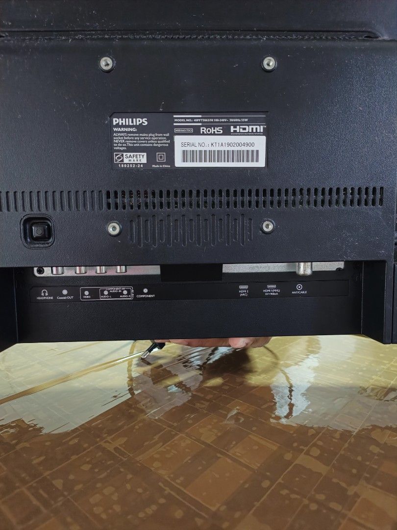 Philips 40 inches, TV & Home Appliances, TV & Entertainment, TV on ...