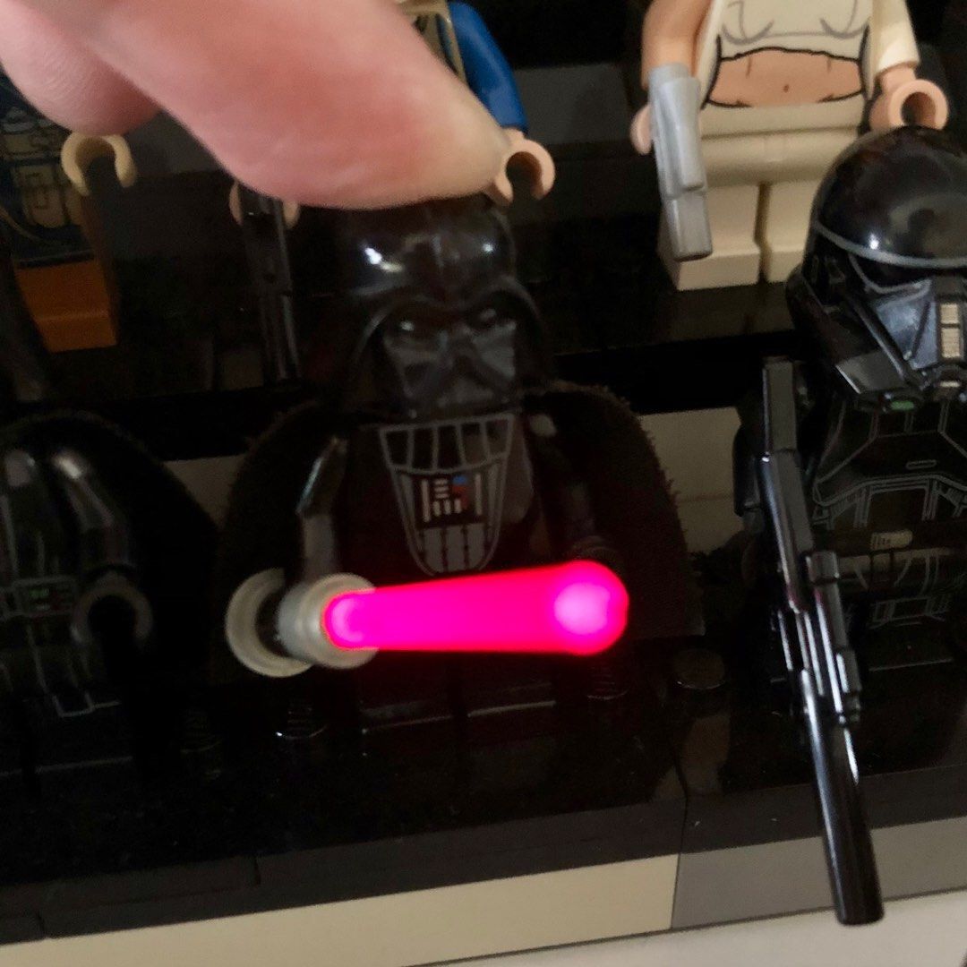 *Super RARE* LEGO Star Wars Darth Vader with Trans-Red Light-Up ...