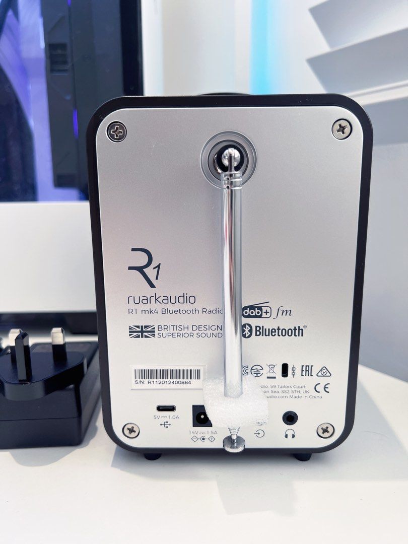 Ruark Audio R1 MK4 Deluxe Bluetooth Radio Speakers, Audio, Soundbars ...