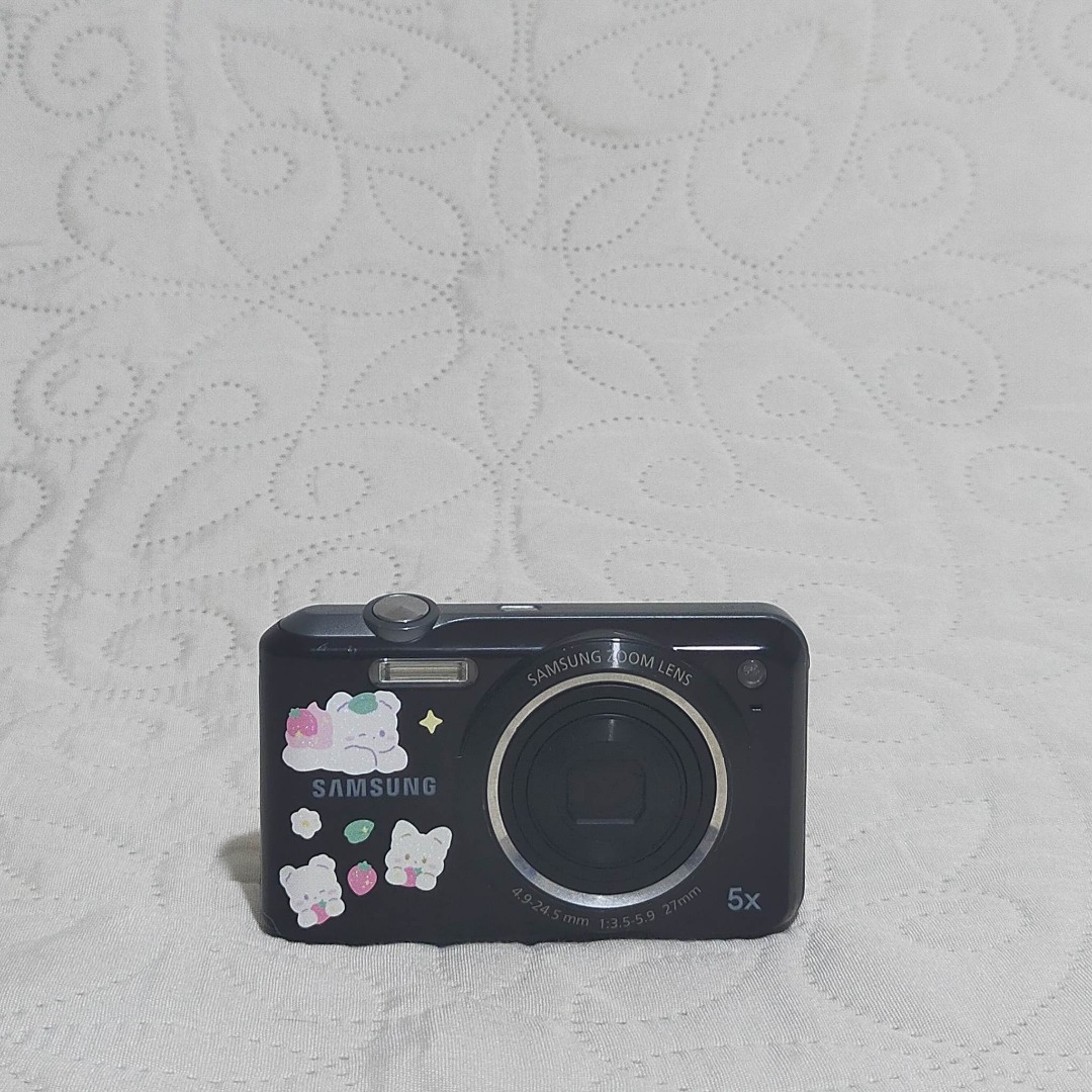 Samsung ES65, Photography, Cameras on Carousell