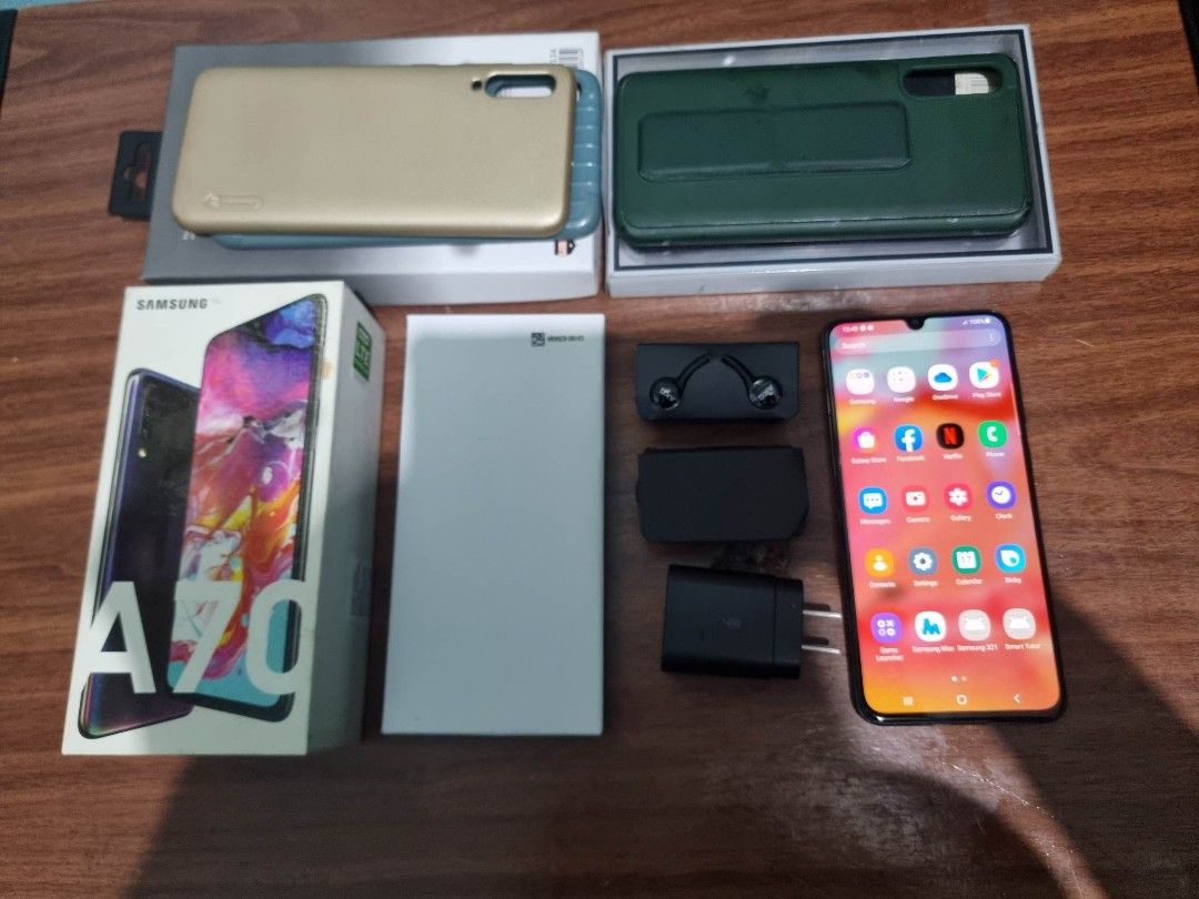 Samsung Galaxy A70 128GB Snapdragon Dualsim NTC Complete Package (7k ...