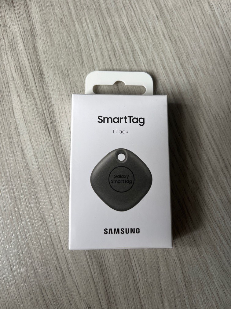 Samsung Smart Tag, Mobile Phones & Gadgets, Other Gadgets on Carousell
