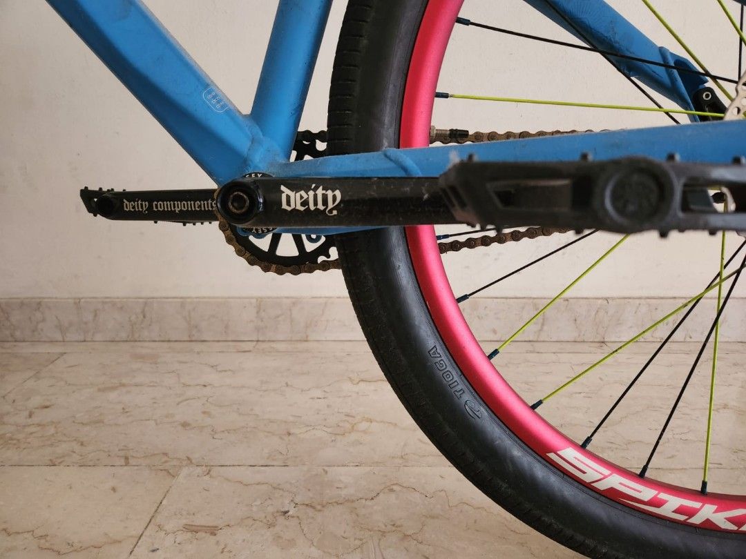 Scott Voltage Dirt Jump/street bike, Sports Equipment, Bicycles & Parts ...