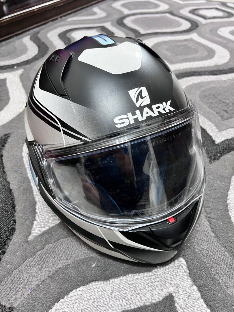 SHARK Helmet EVO One Flip Up, Motorbikes on Carousell