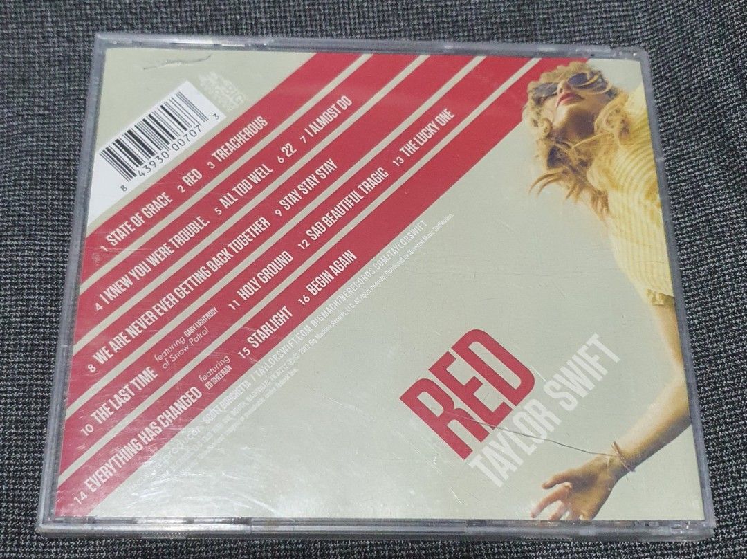 Taylor Swift - Red - CD VG, Hobbies & Toys, Music & Media, CDs & DVDs ...