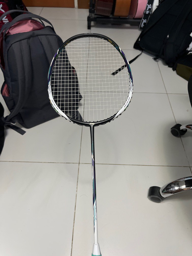 Tectonic 9, Sports Equipment, Sports & Games, Racket & Ball Sports on ...