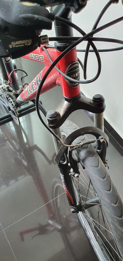 Trek 4100, Sports Equipment, Bicycles & Parts, Bicycles on Carousell