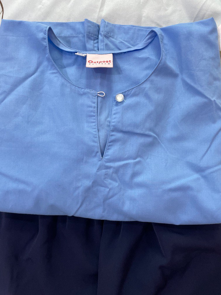 USED baju kurung biru MRSM sekolah school uniform, Hobbies & Toys ...