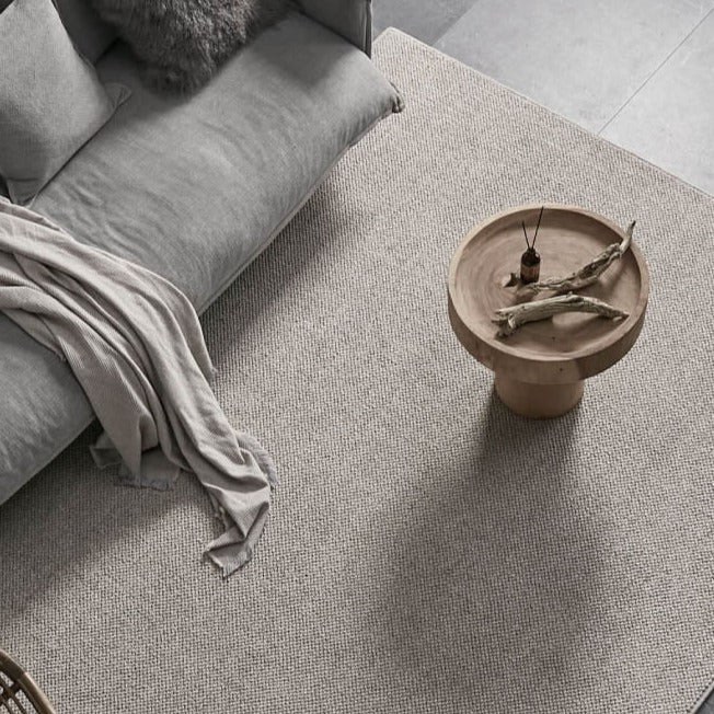 VIM rug, Furniture & Home Living, Home Decor, Carpets, Mats & Flooring ...