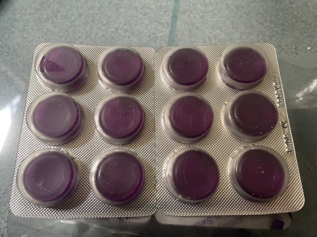 VioCil Antiseptic Lozenges for sore throat, Health & Nutrition, Health ...