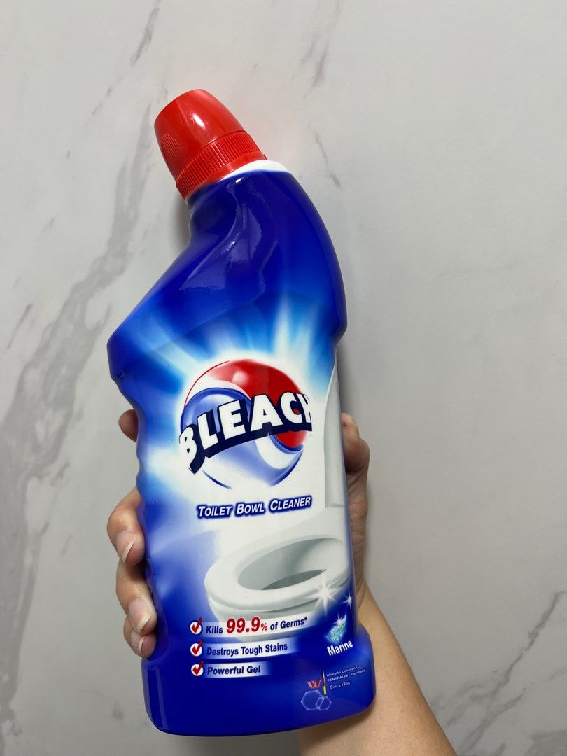 Walch Toilet Cleaner (Marine), Furniture & Home Living, Cleaning ...
