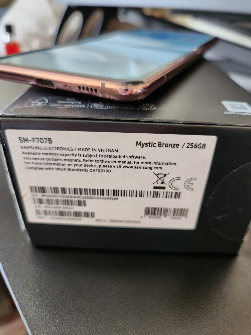 Samsung Galaxy Z Flip 5G (SM-F707B), Mystic Bronze, 256GB, LIKE NEW ...