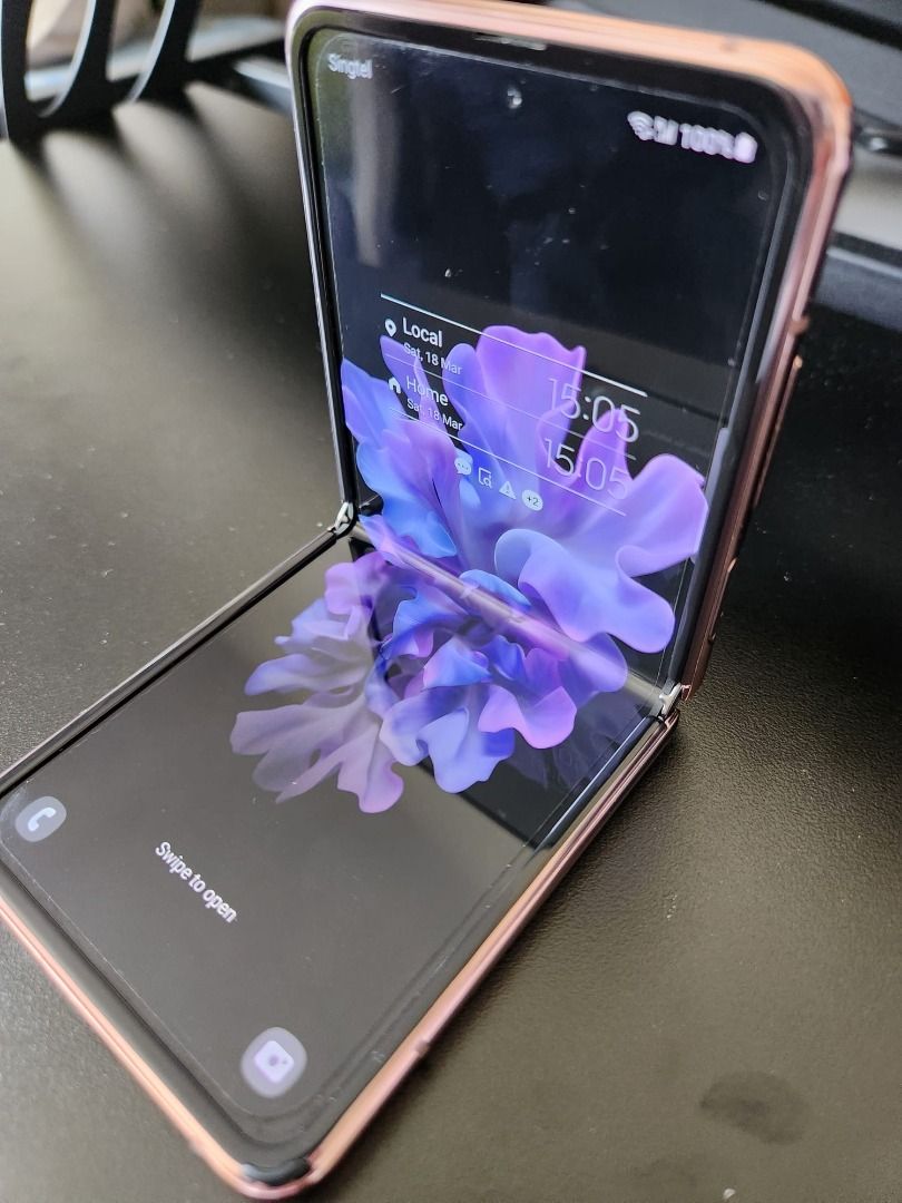 Samsung Galaxy Z Flip 5G (SM-F707B), Mystic Bronze, 256GB, LIKE NEW ...