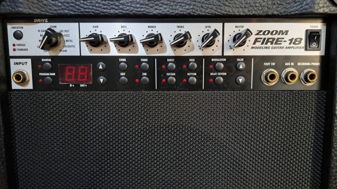Zoom Fire-18 Guitar Modeling Amplifier, Hobbies & Toys, Music & Media ...