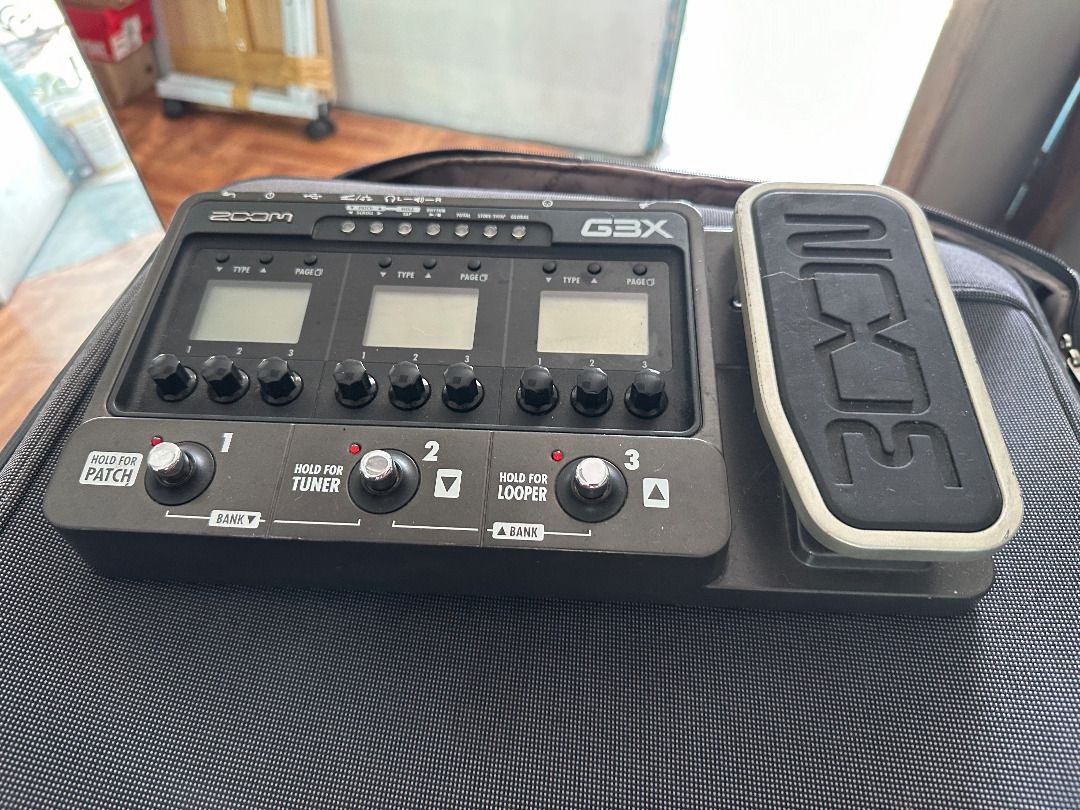Zoom G3X Multi-EFX pedal, Hobbies & Toys, Music & Media, Musical ...