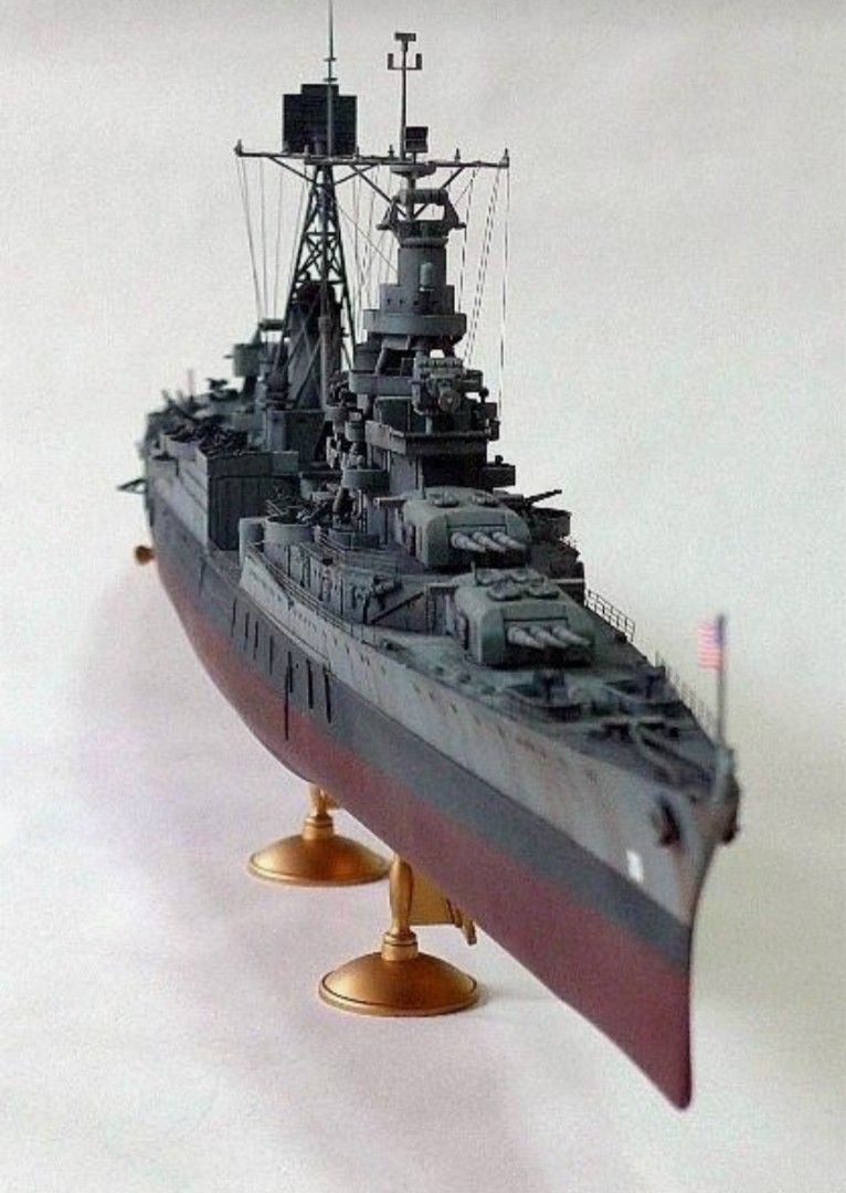 1/350 fully built USS Indianapolis model ship featured in movie / board ...