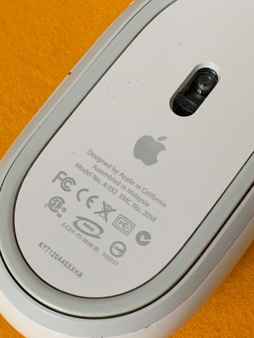 Apple wired Mighty Mouse A1152, Computers & Tech, Parts & Accessories ...