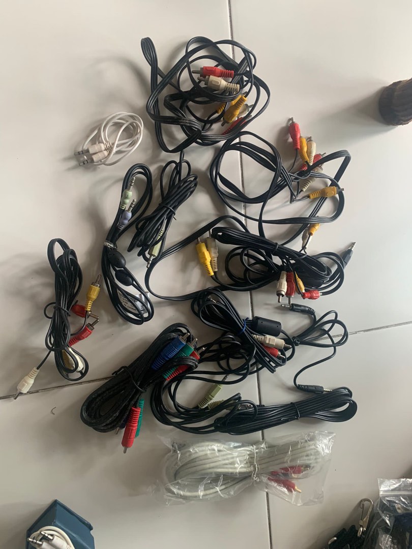 Audio cables - assorted, Computers & Tech, Parts & Accessories, Cables ...