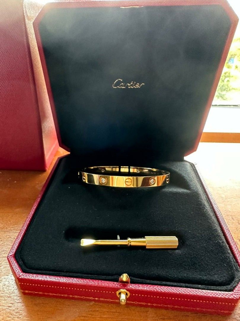 Authentic Cartier Love Bracelet 4 Diamonds, Women's Fashion, Jewelry ...